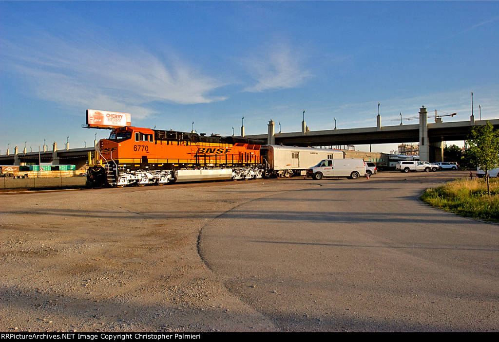 BNSF 6770